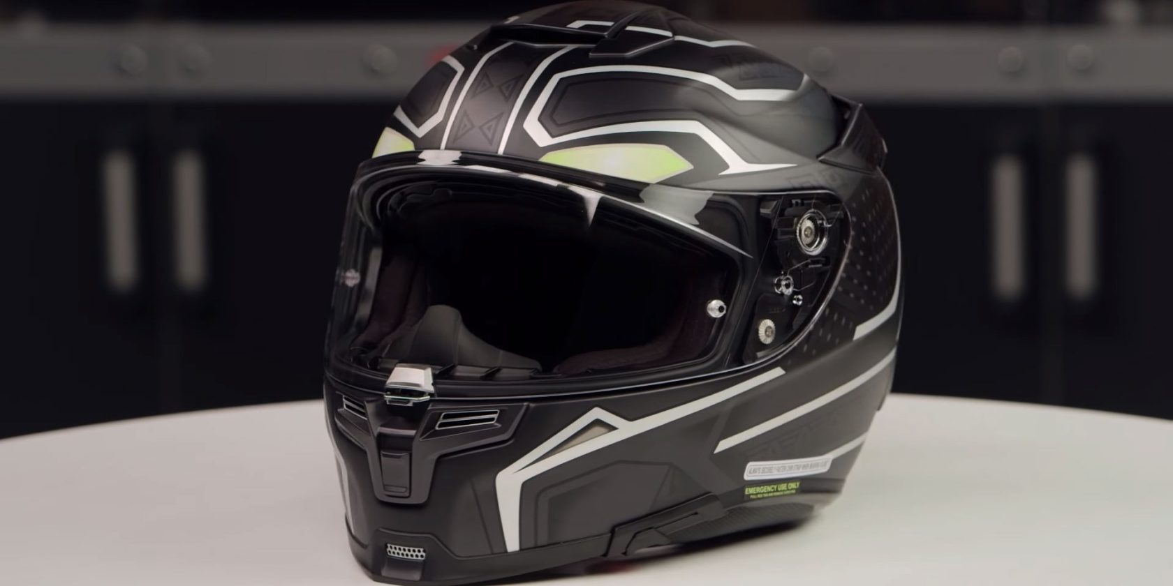 HJC RPHA 70 ST Helmet Review [Futuristic Designs]