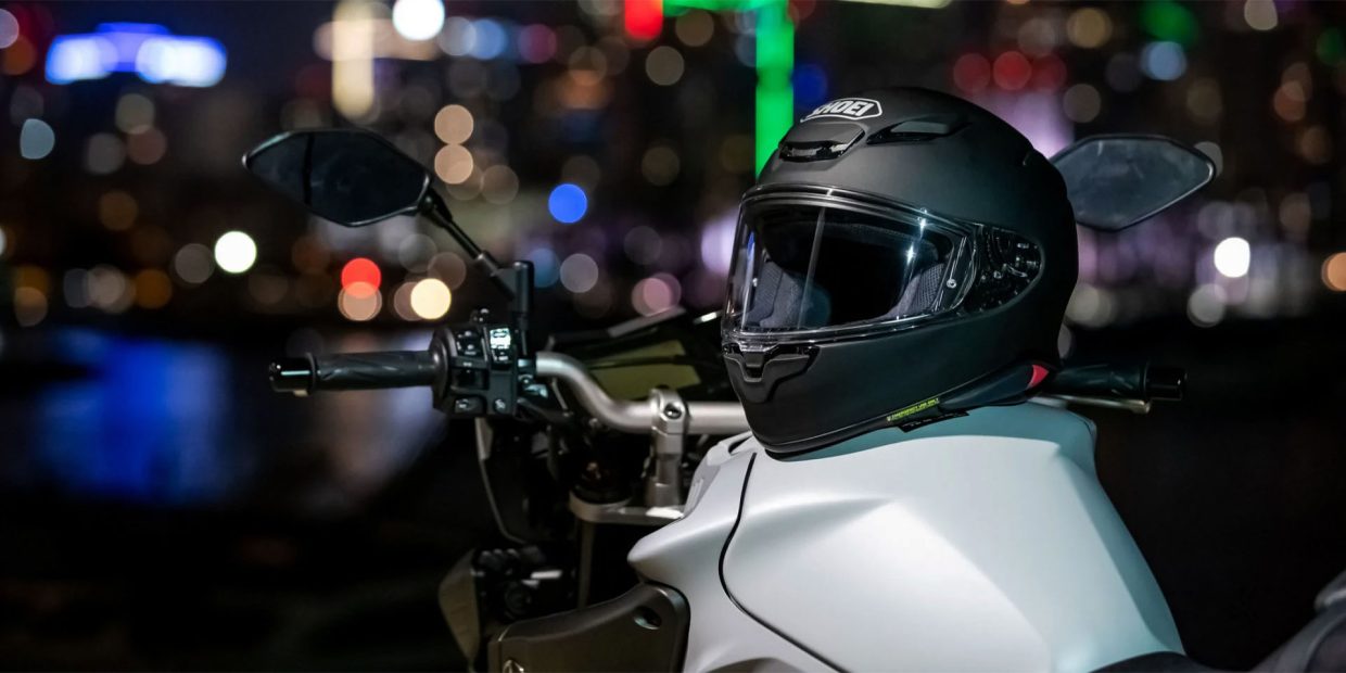 Shoei RF-1400 Helmet Review [Advanced Noise Reduction]